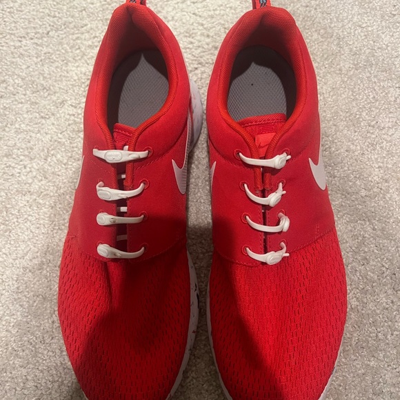 Nike | Shoes | Mens Nike Roche Runs With Marble Bottom | Poshmark